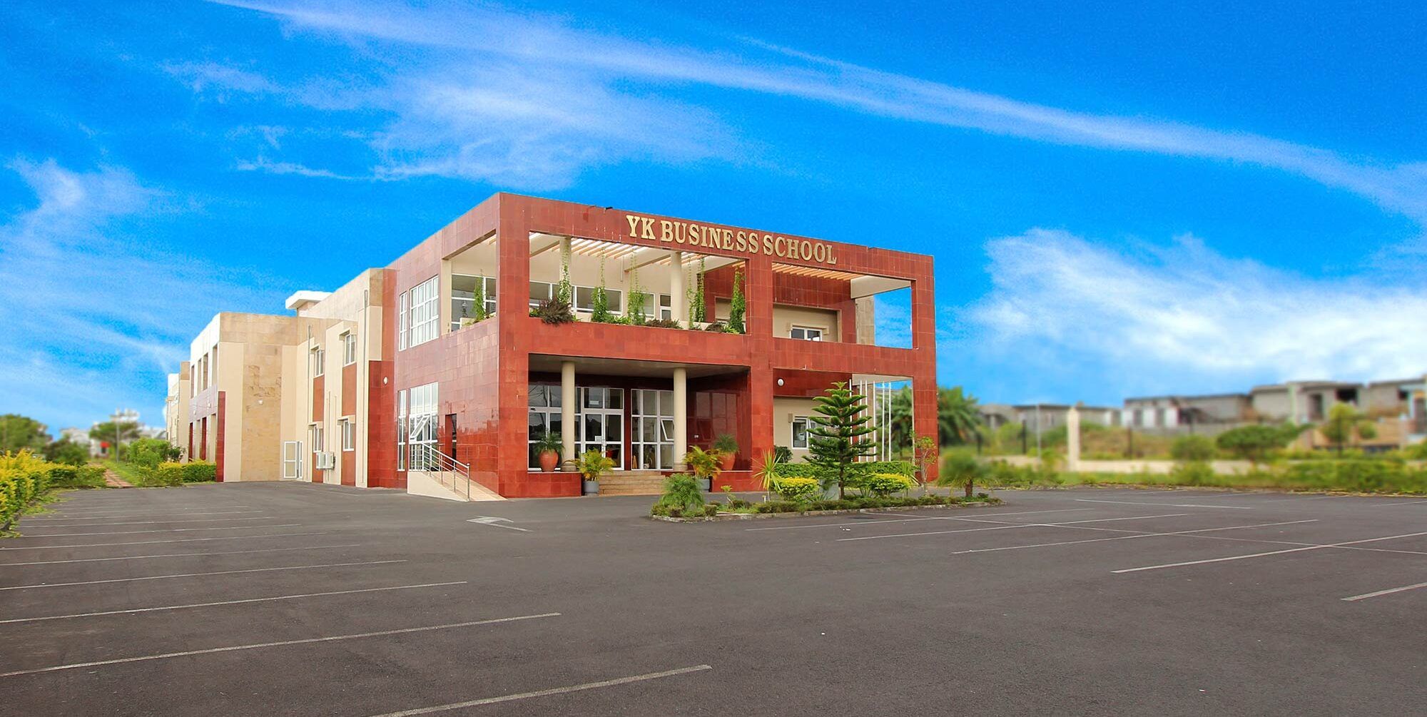 Honoris: #1 Private Distance Learning Business School in Mauritius